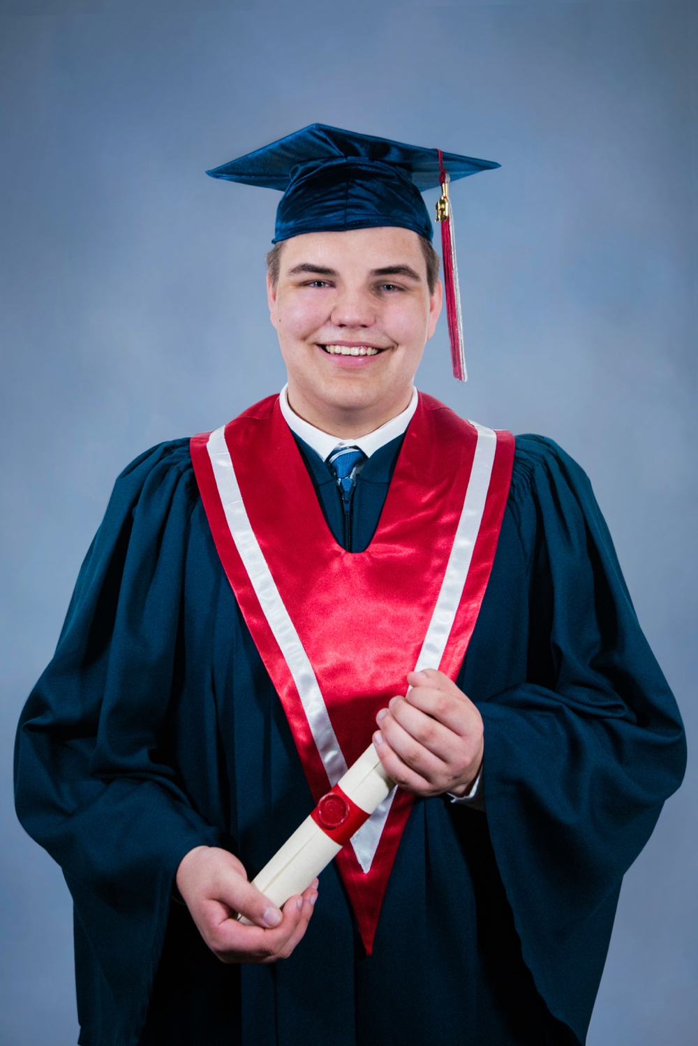 Grad Portraits - Professional Photography - Admire Studios